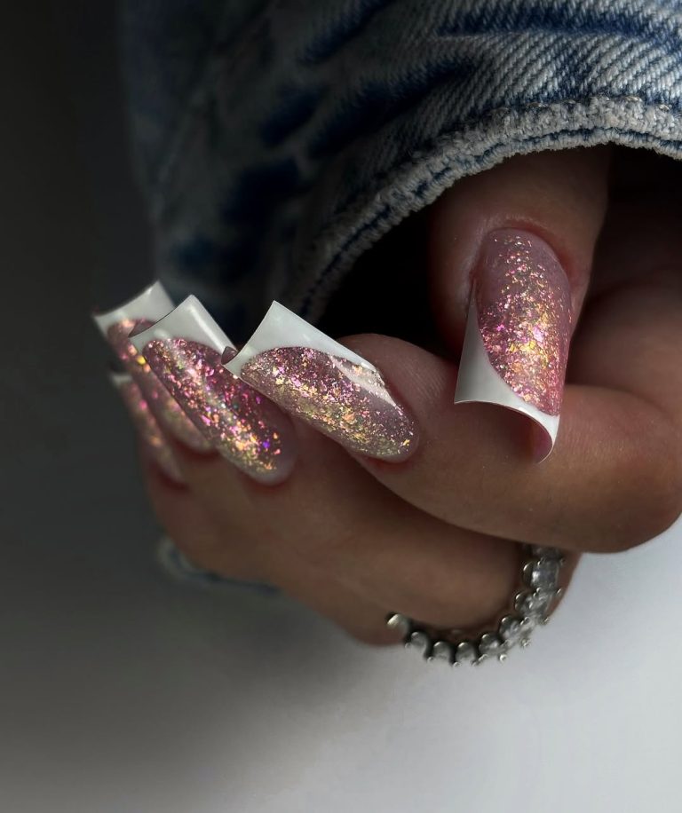 35 French Nails 2025 Ideas for Trendy and Chic Looks - divagaze.com