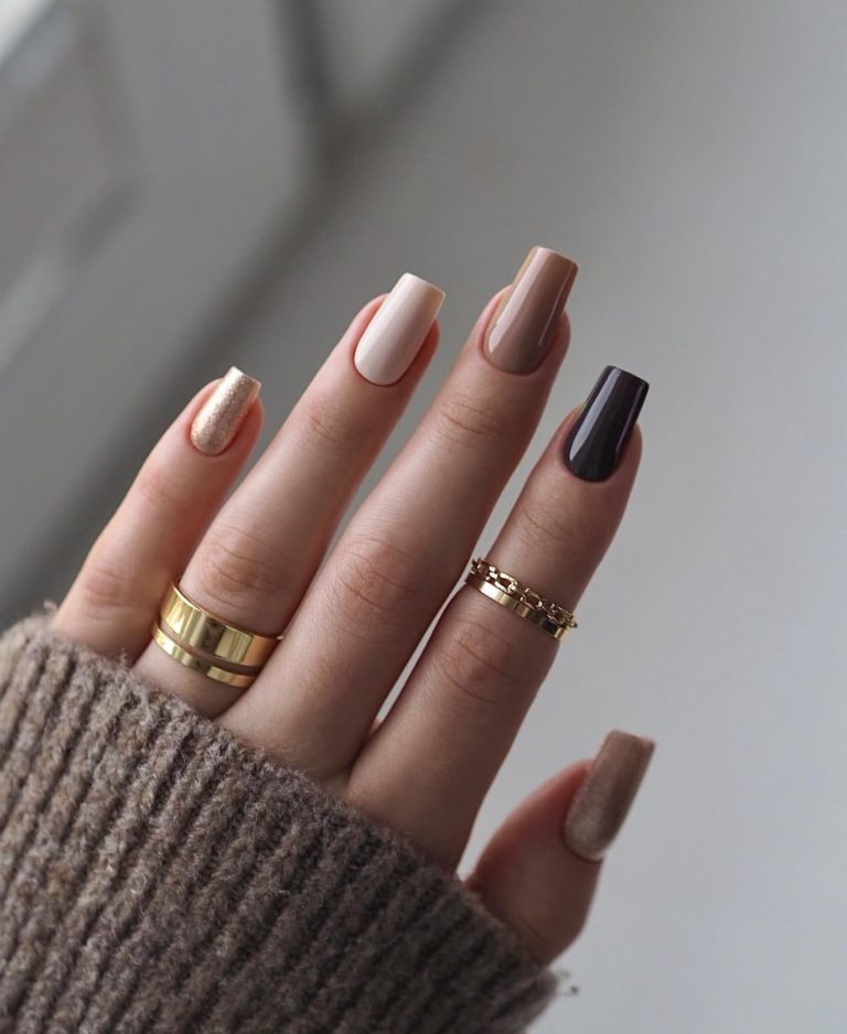 30 Fall Nail Colors 2025 That Are Perfect for the Season - divagaze.com