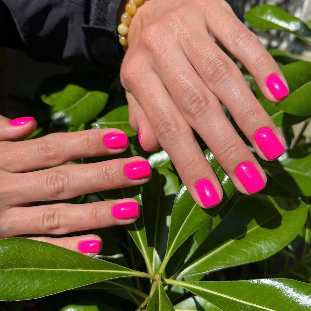 30 Gorgeous Hot Pink Nails Designs for Bold and Stylish Looks ...