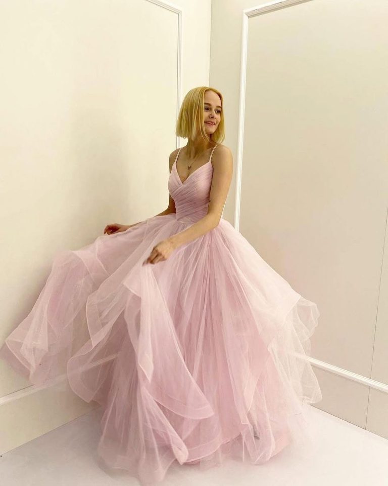 30 Stunning Homecoming Dresses for Every Style - divagaze.com