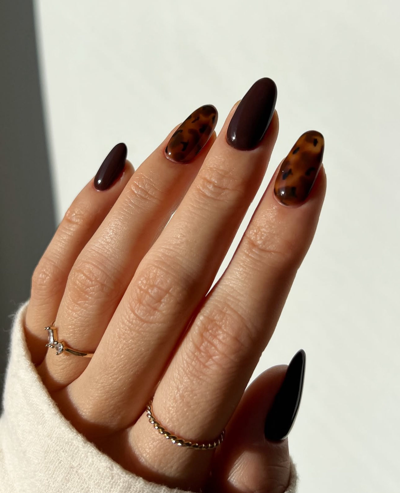 34 Tortoise Shell Nails 2025 Ideas for a Chic and Timeless Look ...