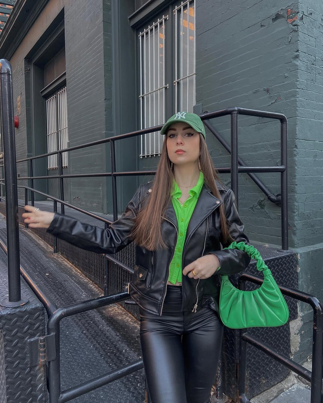 25 Stunning Baddie Winter Outfits 2025–2026 to Keep You Stylish and ...