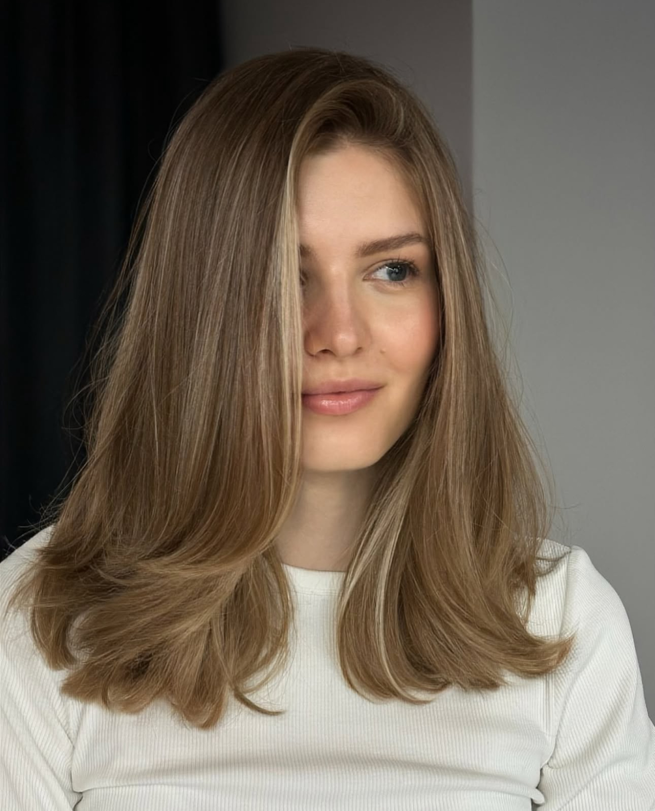 30 Best Hairstyles for Medium Length Hair 2025: Chic, Modern, and ...