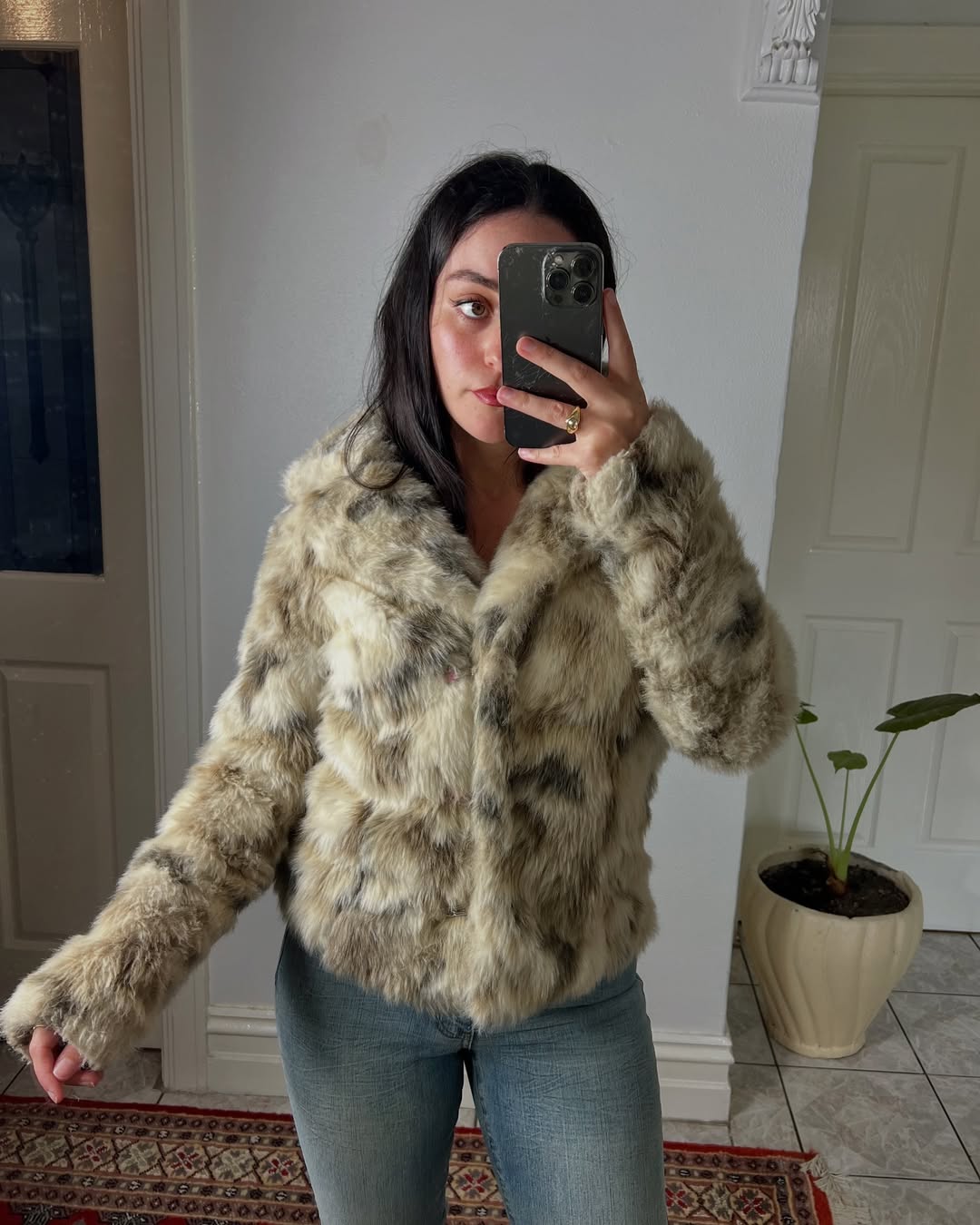 23 Y2K Winter Outfits 2025–2026: Bold Cold Weather Style - divagaze.com