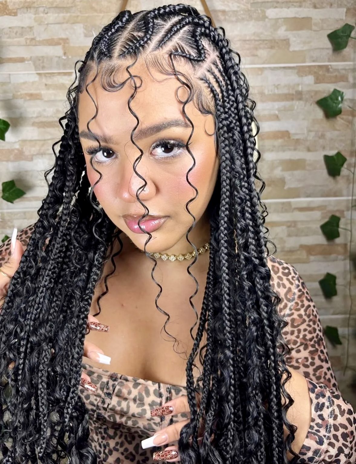 25 Baddie Hairstyles 2025 for Braids, Curls and Sleek Looks - divagaze.com