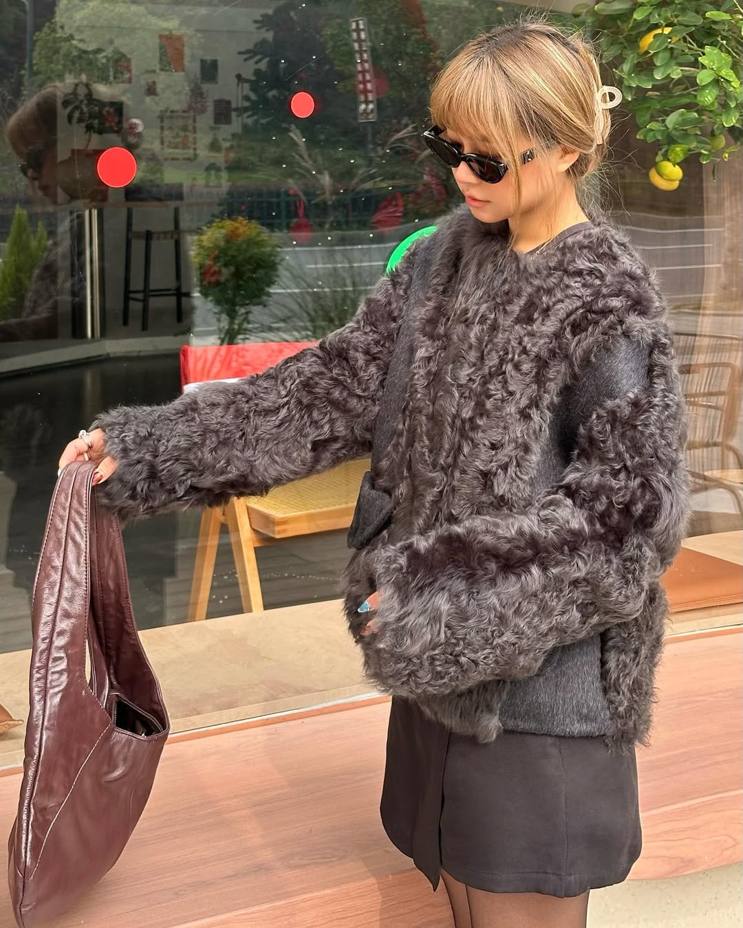 23 Y2K Winter Outfits 2025–2026: Bold Cold Weather Style - divagaze.com