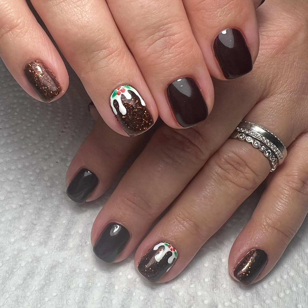 30 Short Christmas Nails 2025 – Cute and Festive Holiday Ideas ...