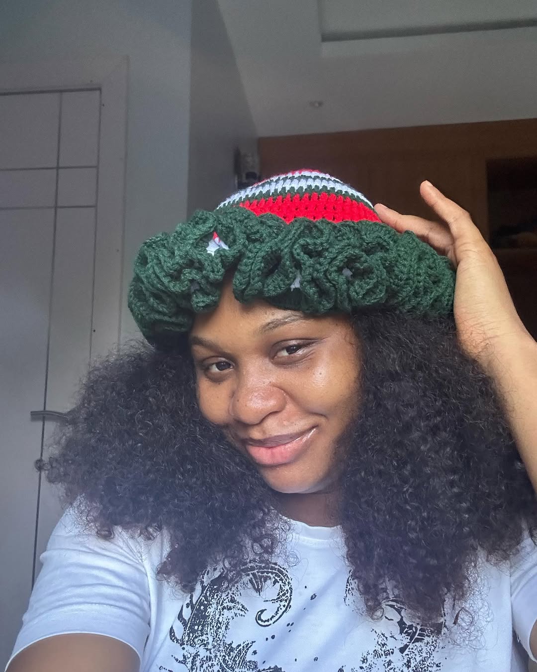 25 Christmas Hat Ideas 2025 for Festive Holiday Style - divagaze.com