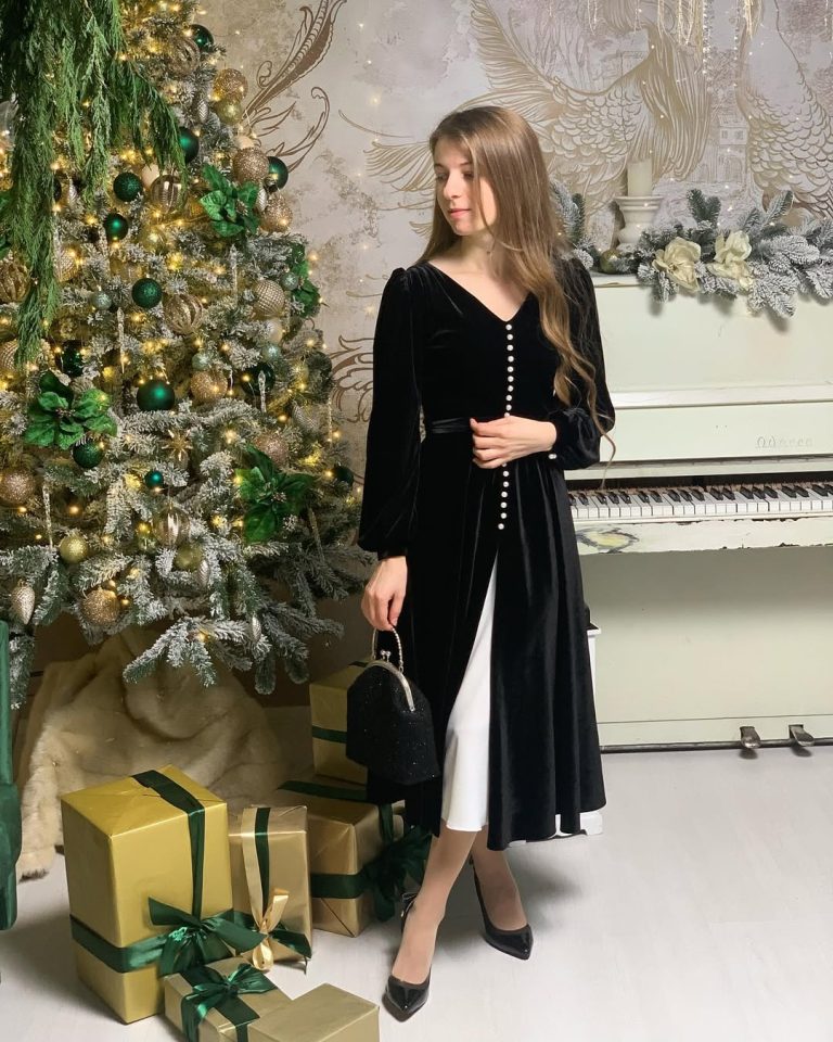 25 Christmas Dress Ideas 2025 for Stylish and Elegant Holiday Looks ...