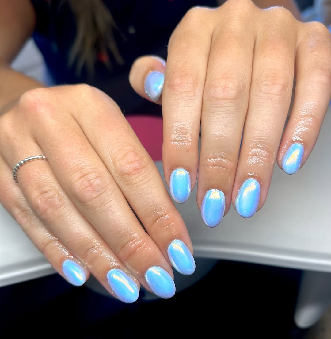 30 Blue Chrome Nails 2026 Ideas for Trendy Manicures - divagaze.com