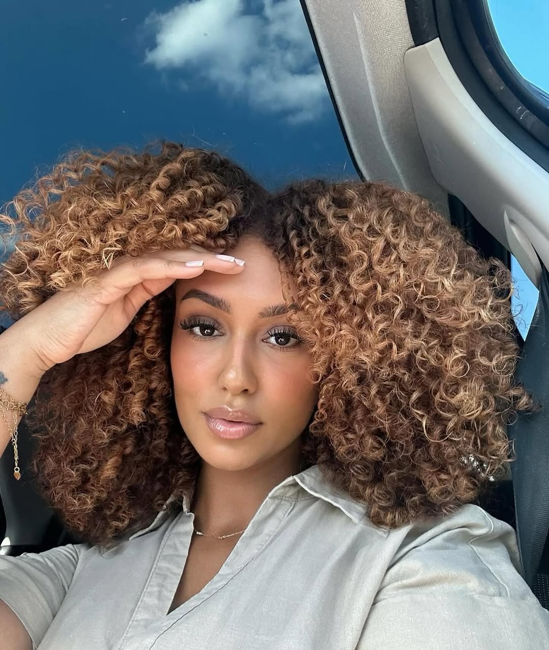 27 Curly Hairstyles 2026 That Embrace Natural Texture - divagaze.com