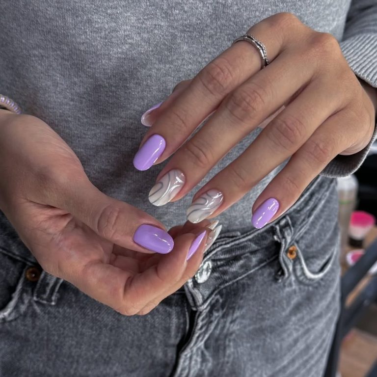 28 Lilac Nails Ideas 2026 – Trendy Pastel Nail Designs - divagaze.com