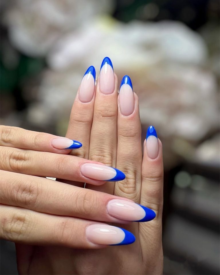 29 Blue French Tip Nails 2026 – Trendy and Modern Nail Ideas - divagaze.com
