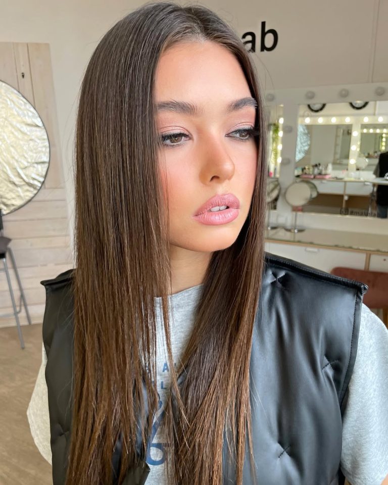 27 Simple Makeup Looks 2026 for Effortless Everyday Beauty - divagaze.com