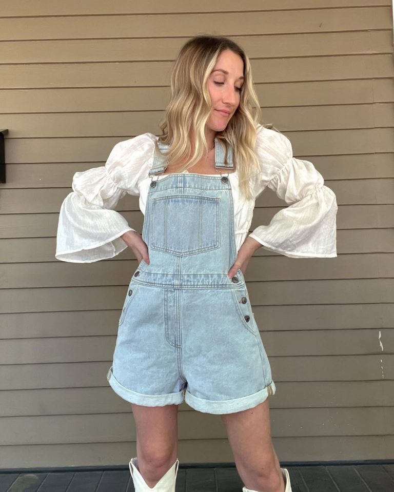 27 Overalls Outfit Ideas 2026: Fresh, Stylish Looks You’ll Want to Wear ...