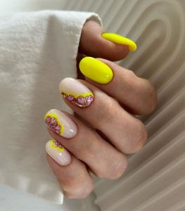 Oval Nails 2026: 24 Elegant and Trendy Oval Nail Ideas - divagaze.com