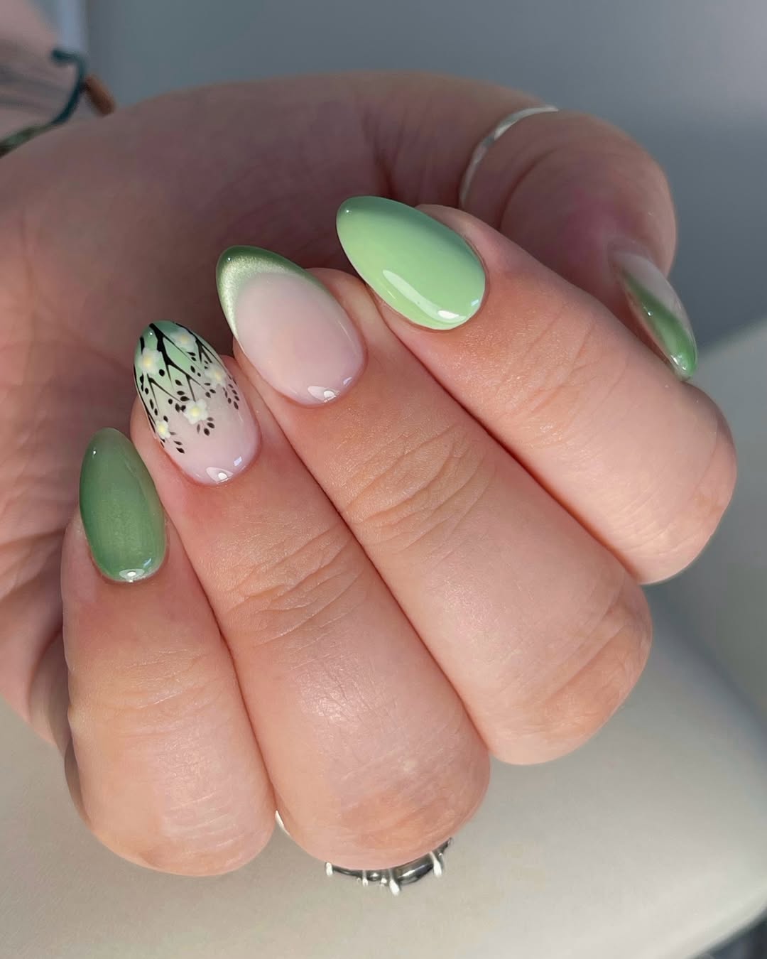 Spring French Tip Nails 2026: 29 Fresh & Stylish Ideas - divagaze.com