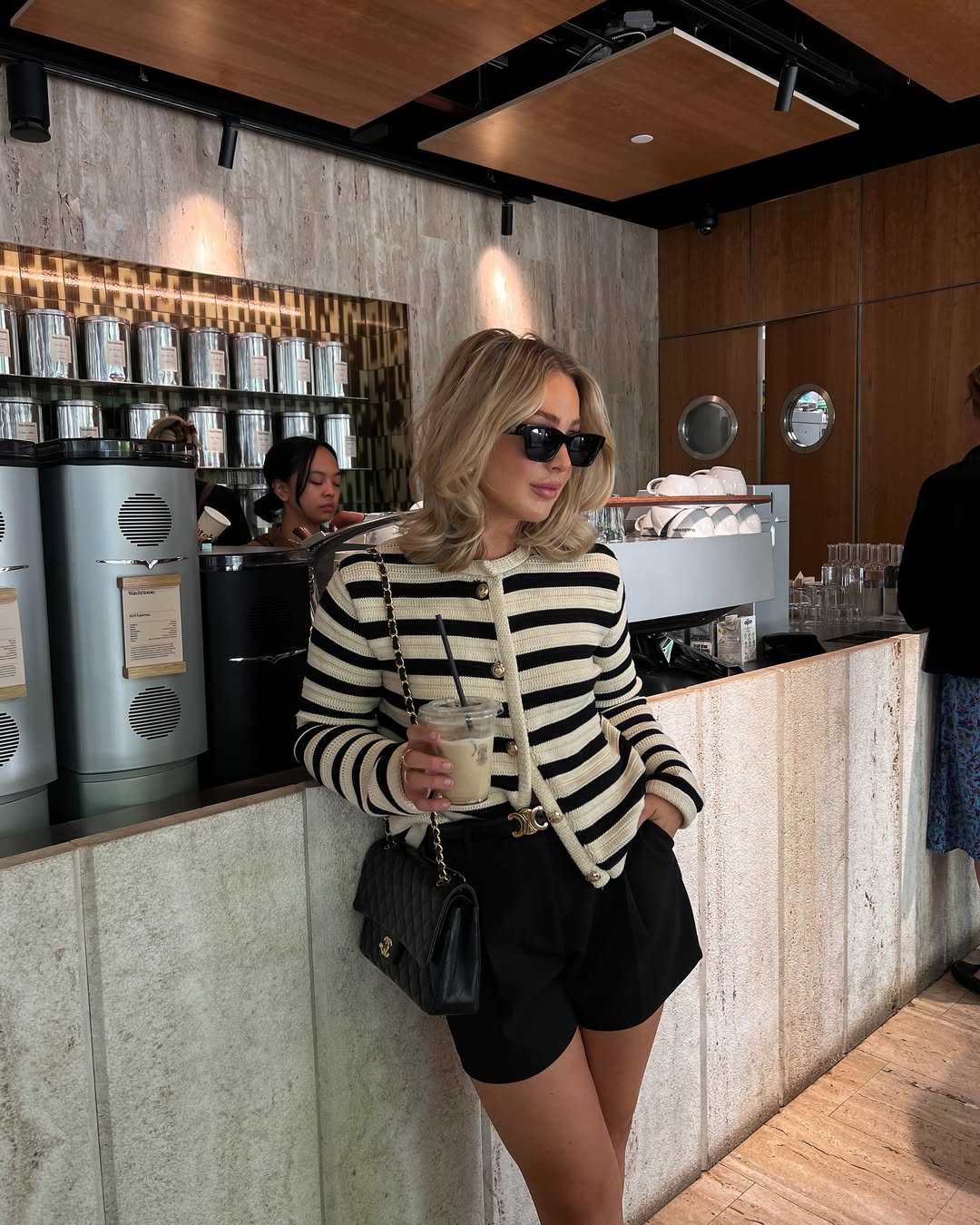28 Chic Spring Outfits 2026: Parisian-Inspired City Looks for ...