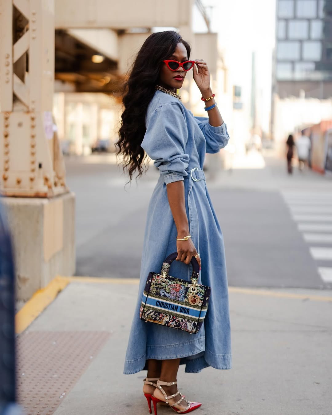 26 Chicago Spring Outfits 2026 for Cold Weather Layers, April to May ...