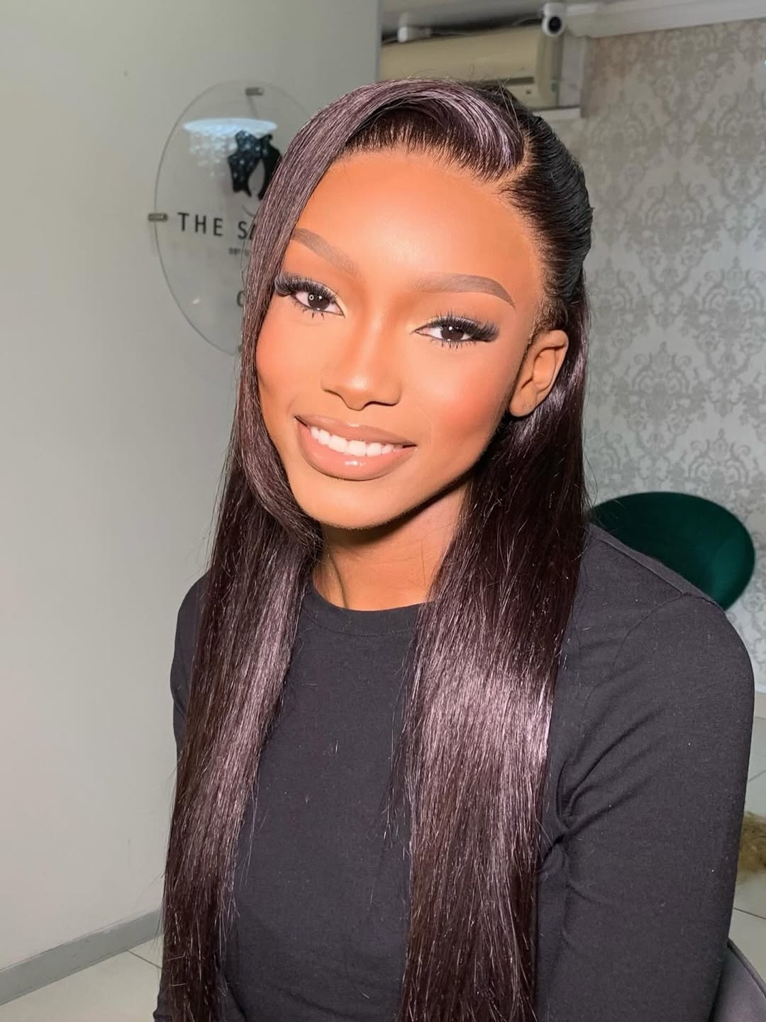 Straight Hairstyles 2026 – 30 Sleek & Modern Ideas - divagaze.com