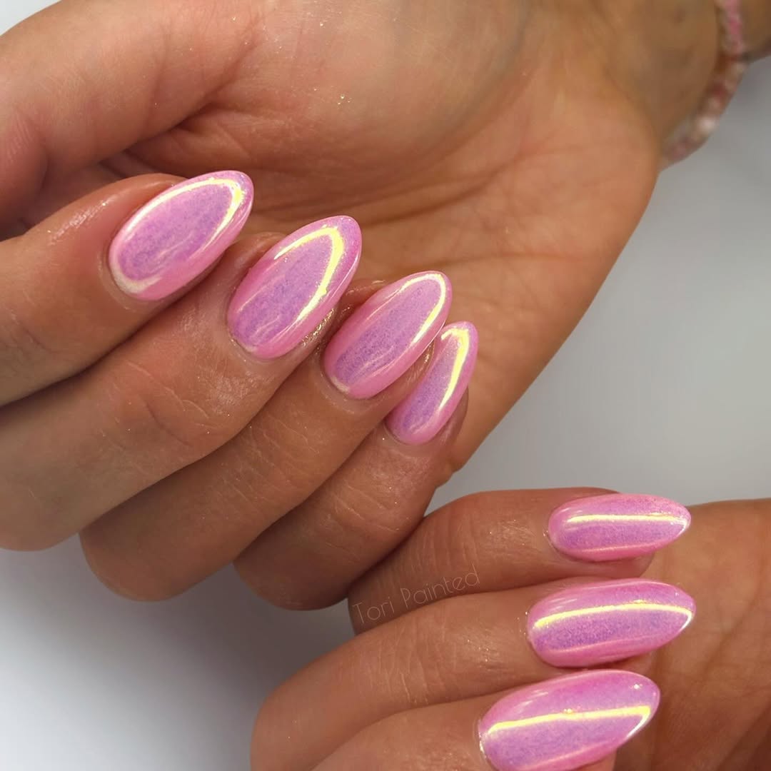 Spring Chrome Nails 2026 – 26 Shiny, Glazed & Metallic Nail Ideas to ...